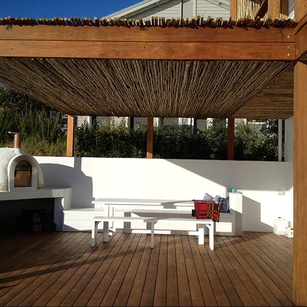 Latte Poles Gallery | Chippy's Outdoor