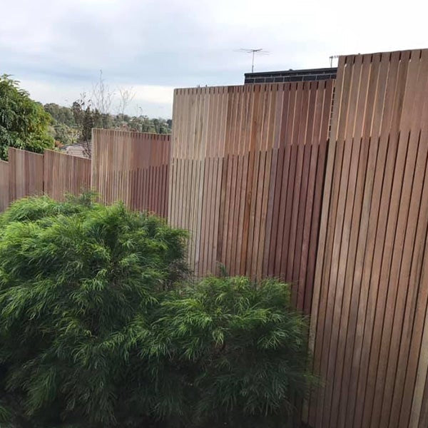 Budget Slim Line Hardwood Screens - Garden Privacy Screens – Chippy's ...