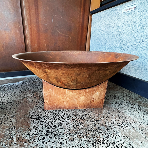 Large Wok - Low Base Fire Pit – Chippy's Outdoor